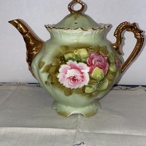 Lefton | Kitchen | Vintage Lefton Teapot With 2 Cup And Saucer Sets ...